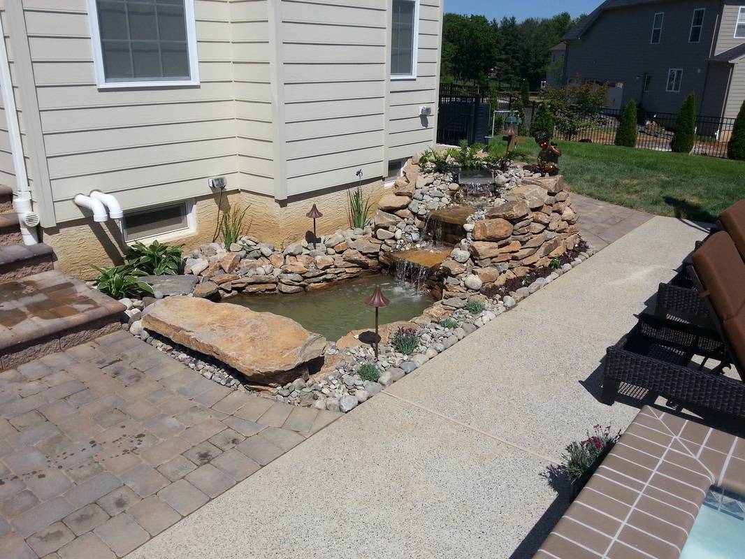 Custom Outdoor Water Features - Ponds, Waterfalls, & More | Cedar Scaping